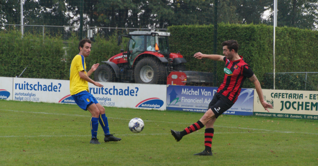 Roy Jacobs is opeens de oudste bij Zundert - VoetbalJournaal