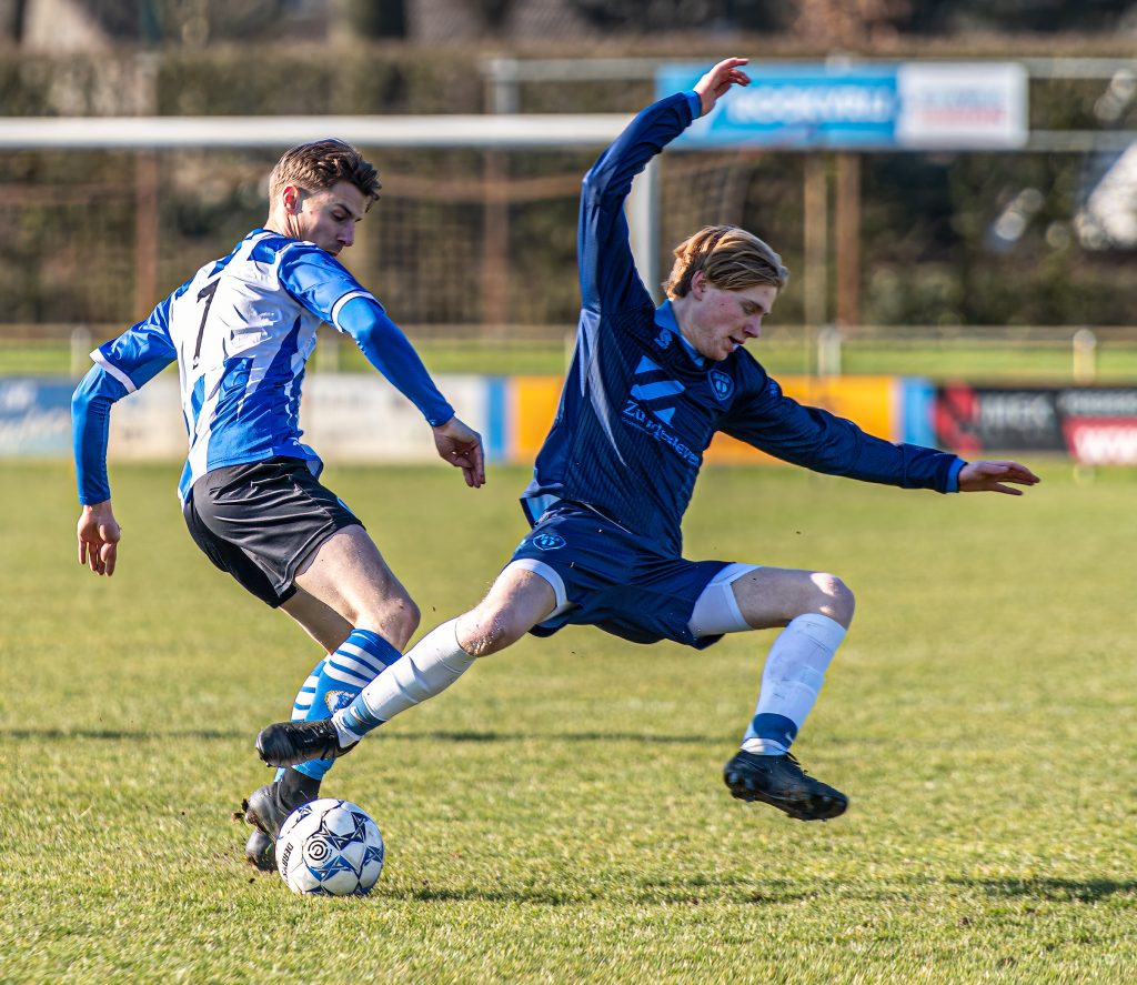 Talentvolle Mul grijpt zijn kans bij JEKA - VoetbalJournaal