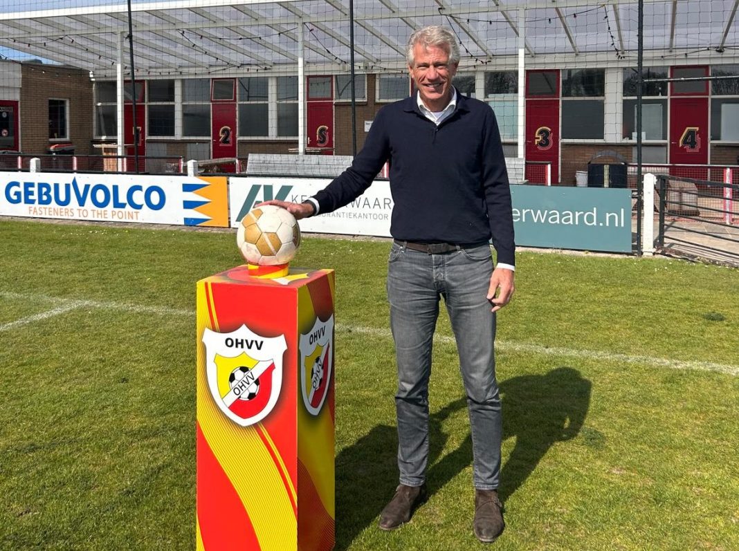 Leen Keijzerwaard: ‘In Oudenhoorn ben ik gelukkig!’ - VoetbalJournaal